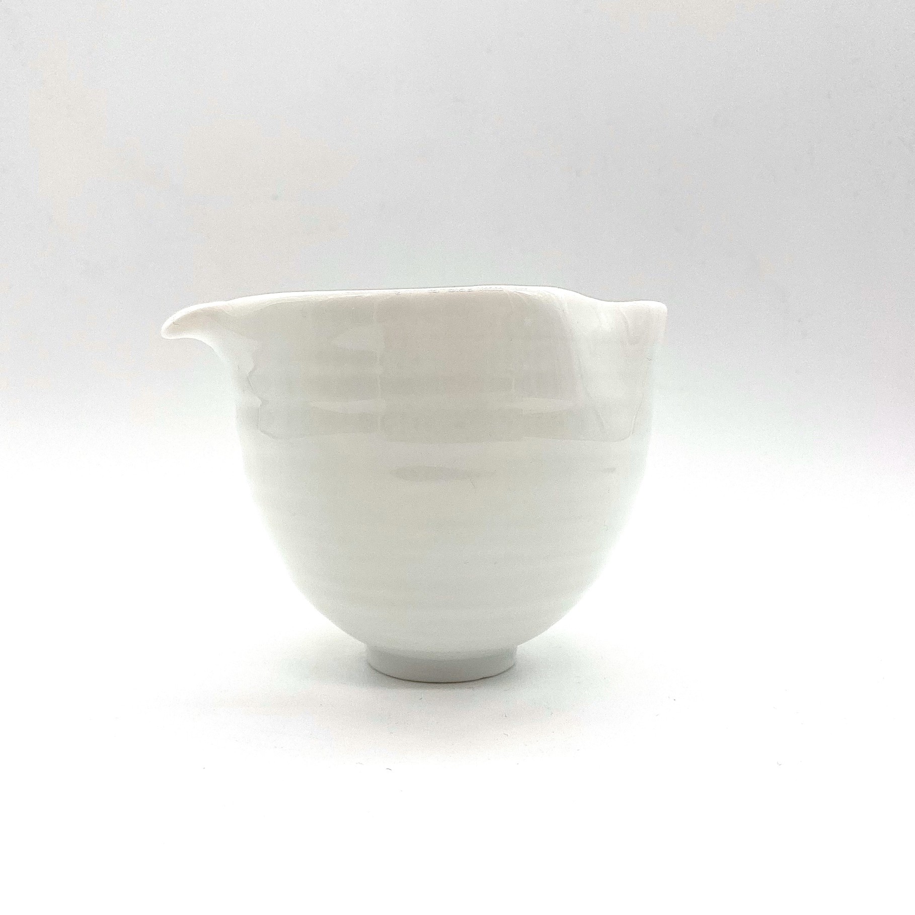 Hand-made White Round Fair Tea pot - One Tea One Fun Taiwanese Tea ...